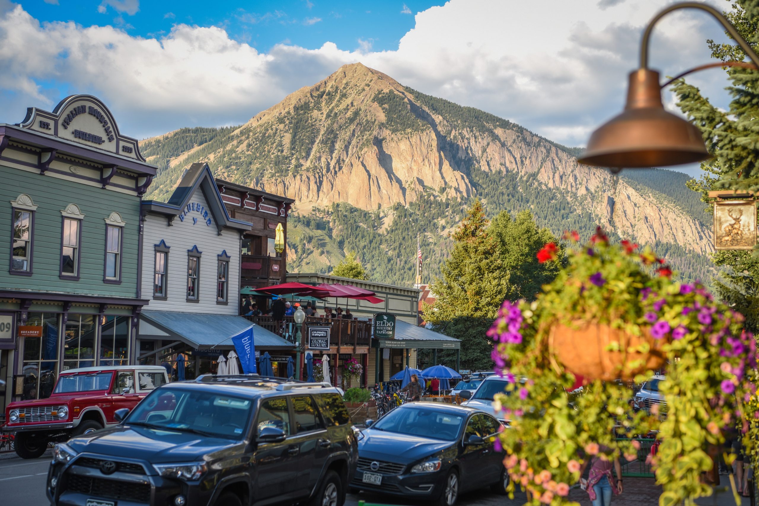 Crested Butte Lodging - First Timers Guide: Where to Stay